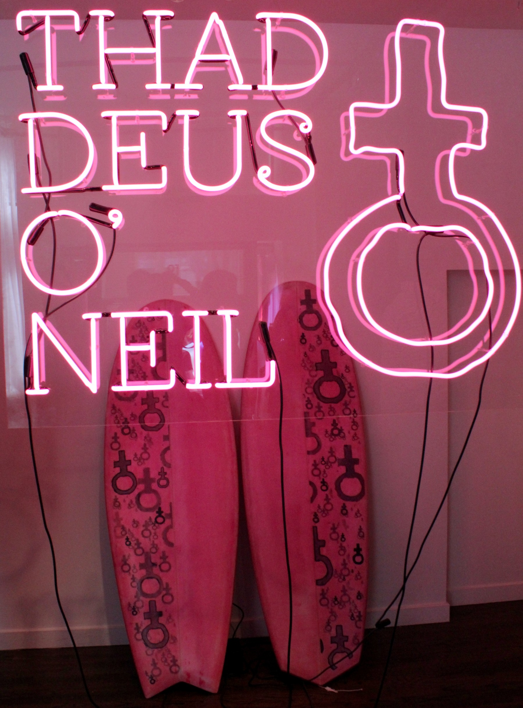 Thaddeus O’Neil Surfs into Spring and Summer 2015 – Downtown Magazine