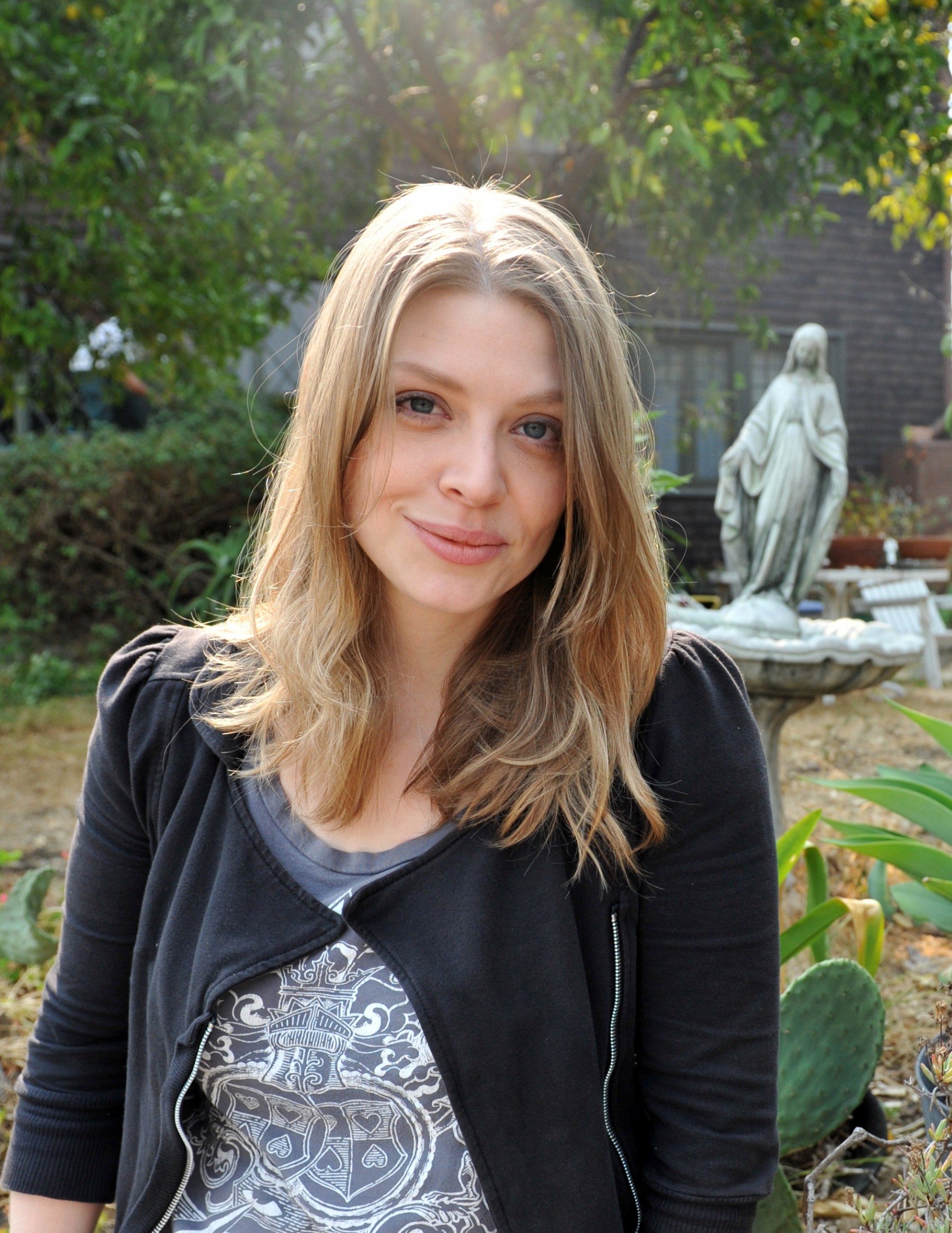 Really Busy People: Amber Benson - Downtown Magazine